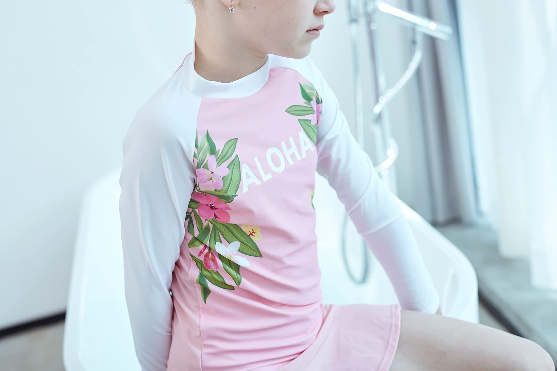Snapklik.com : Girls Rash Guard Set Long Sleeve UPF 50+ Sun Protection ...