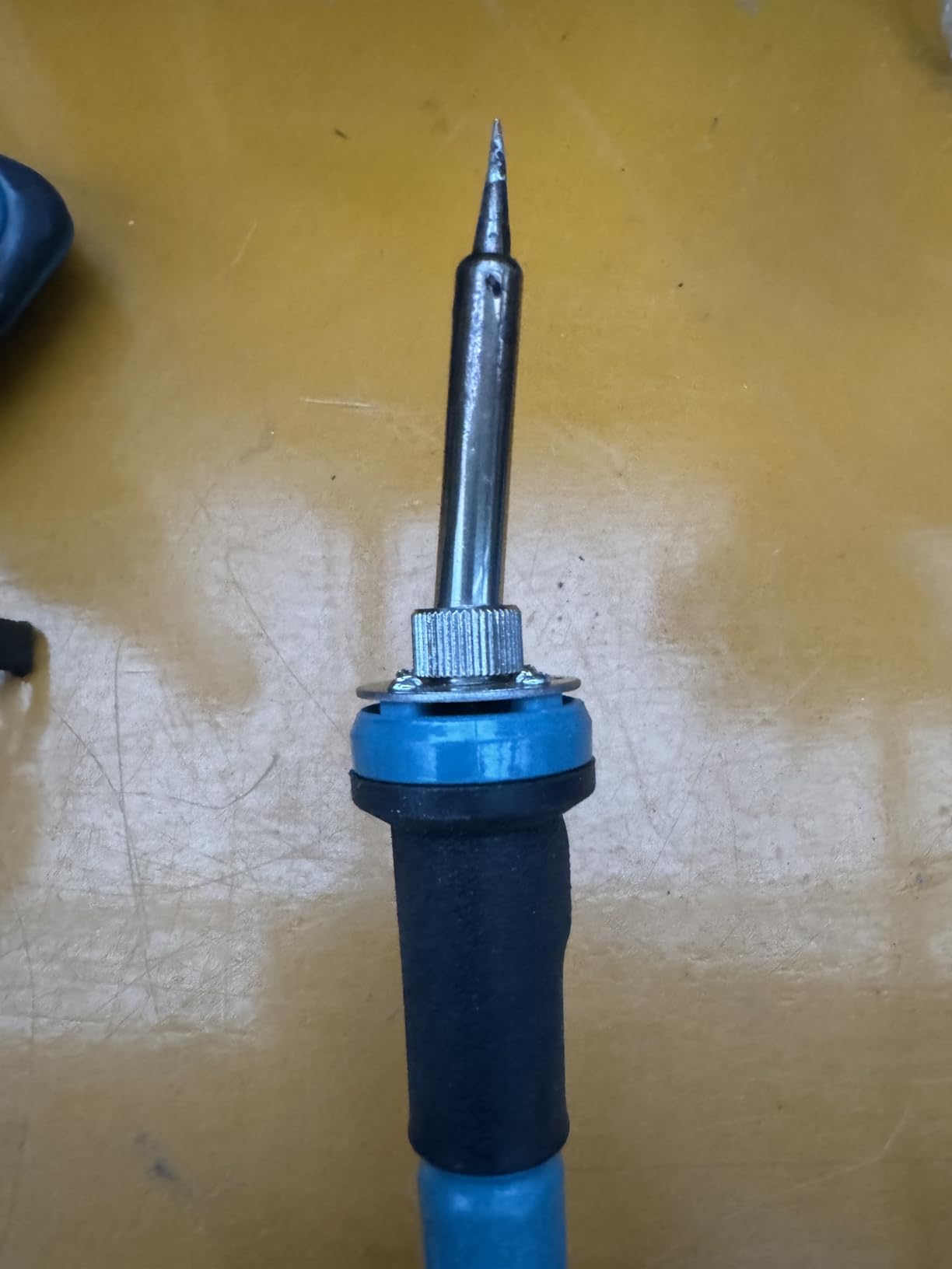 Amazon | Ansodo はんだごてセット 100w ハンダゴテ コードレス 温度デジタル表示 急速加熱（300°C-510°C） 18V-21Vバッテリーに対応 曲がったピンセット ...