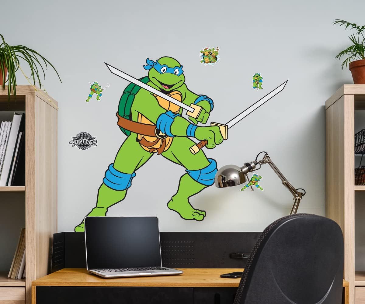 Amazon.com: TMNT Teenage Mutant Ninja Turtles Leonardo Wall Sticker ...