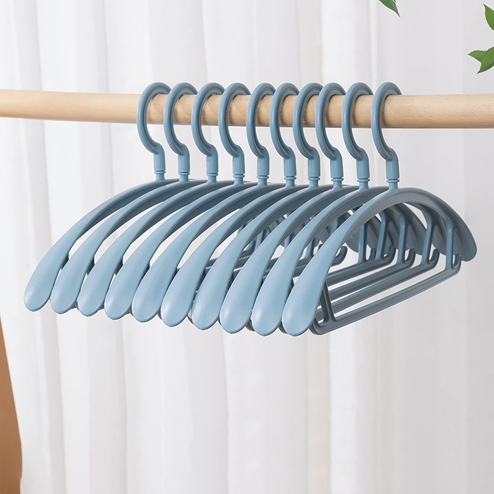 ROLLYWARE™ Unique Design Plastic Coat Hanger with Locking Bar for ...