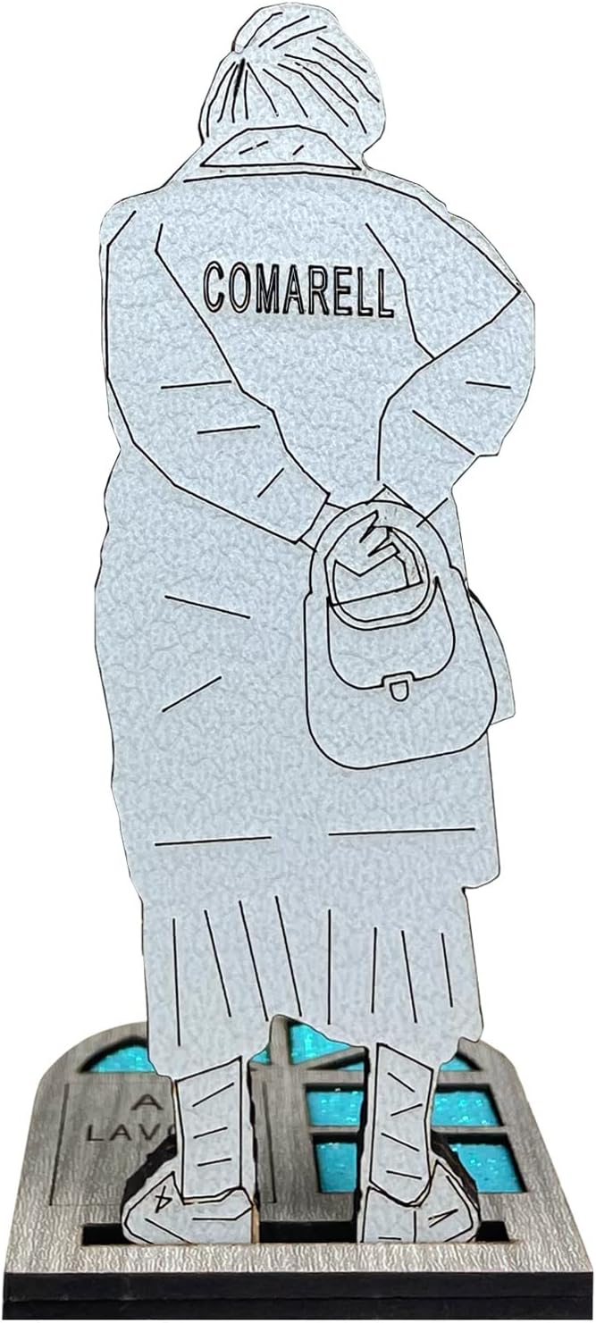 il Gruppone Passione Casa Statuetta Comarell Anziana Che Guarda dalla ...