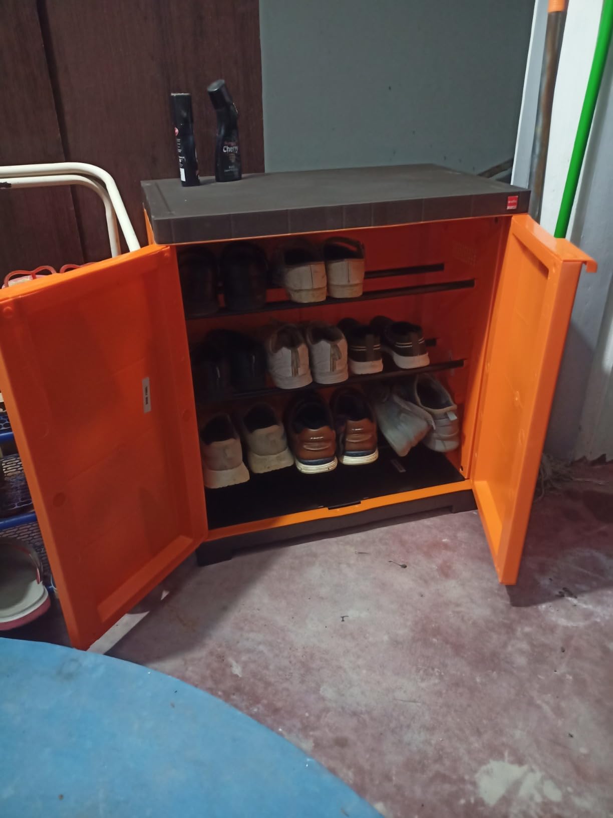 Cello Novelty Compact Plastic Shoe Rack(Red and Blue) : Amazon.in: Home ...