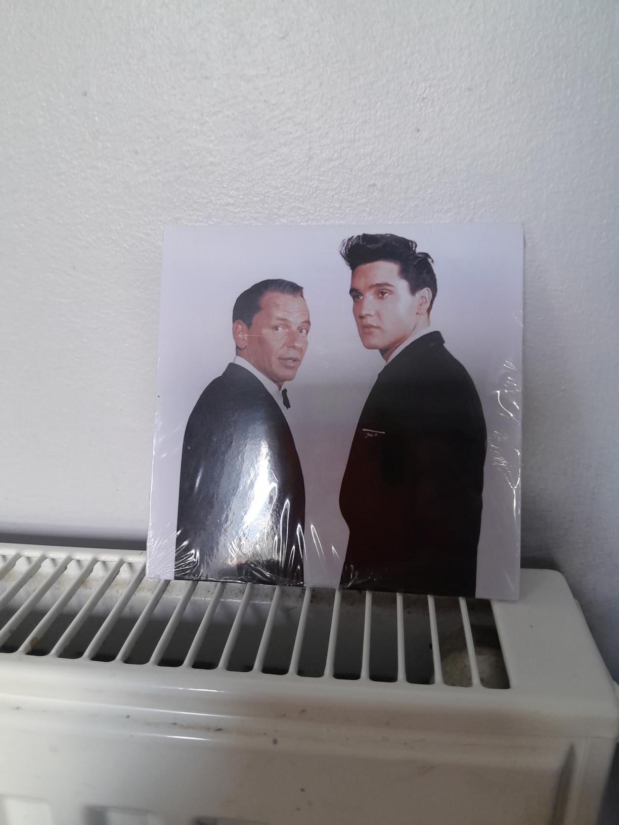 Welcome Home Elvis: Amazon.co.uk: CDs & Vinyl