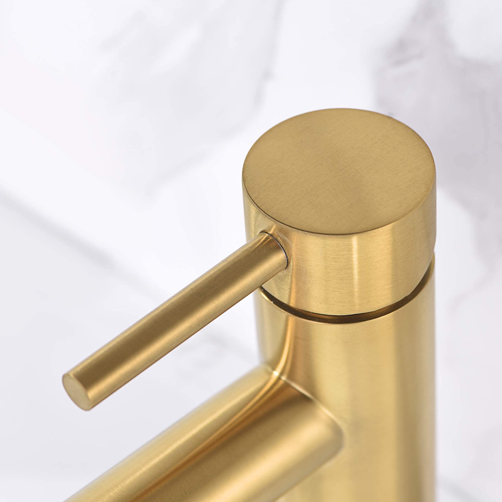 AMAZING FORCE Single Hole Bathroom Faucet Single Handle Bathroom Sink ...