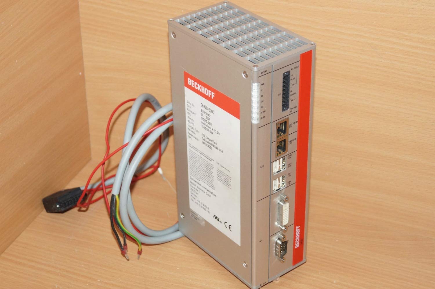 Beckhoff C6920-0000 Industrie PC : Amazon.fr: Commerce, Industrie et ...