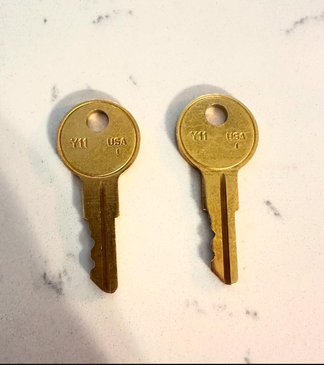 Amazon.com: Generic Key Cut PRM06 to Key Code for SnugTop Camper or ...