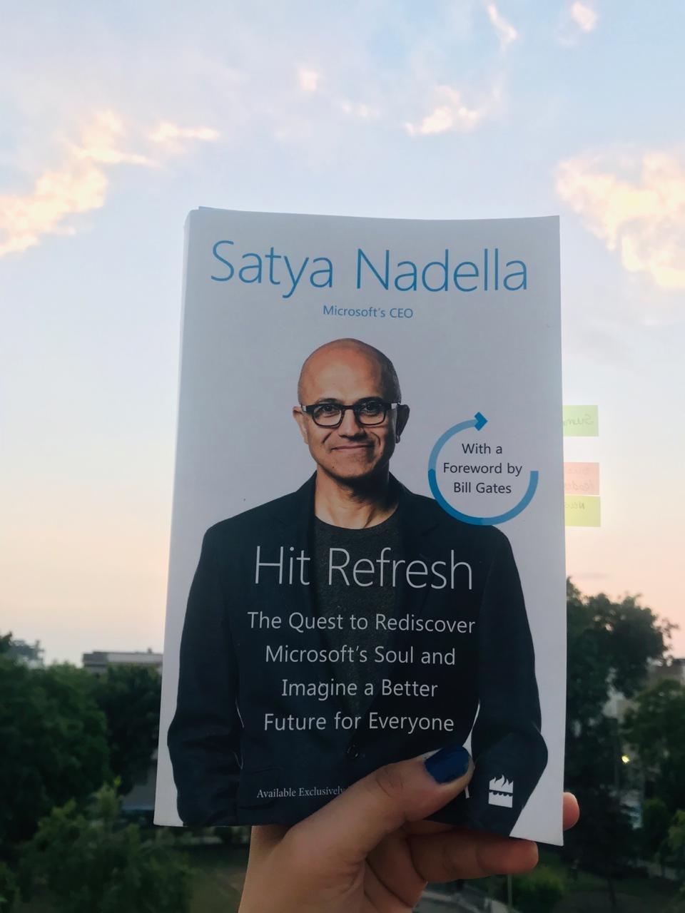 Hit Refresh : Satya Nadella: Amazon.in: Books