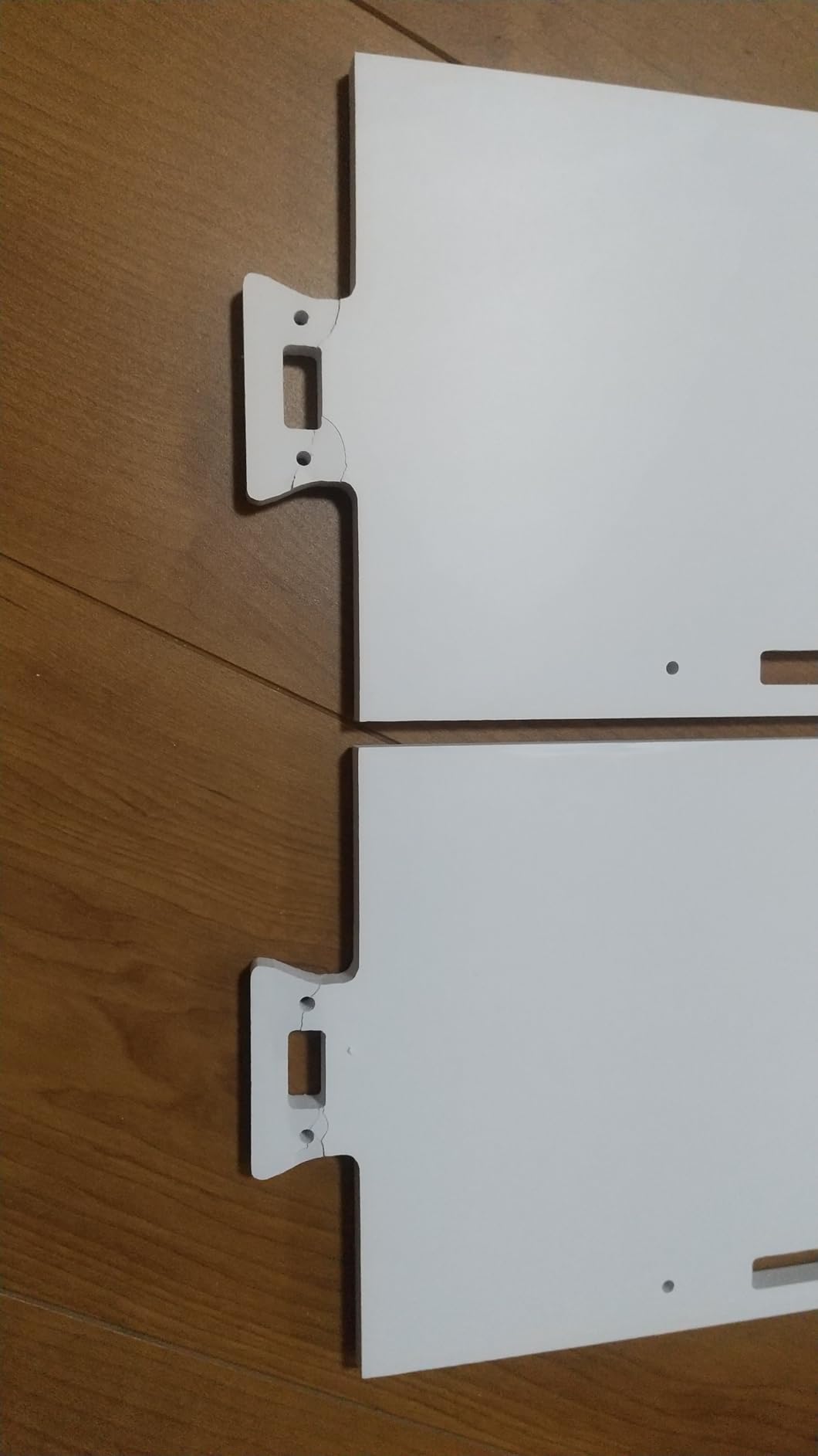 Amazon｜Shuiling 隙間収納ラック 15cm トイレ/玄関/洗面所/寝室/書斎/リビングルームなどの隙間に 幅15*奥行15*高さ80cm ホワイト 防水 扉付き 棚 コーナー ...