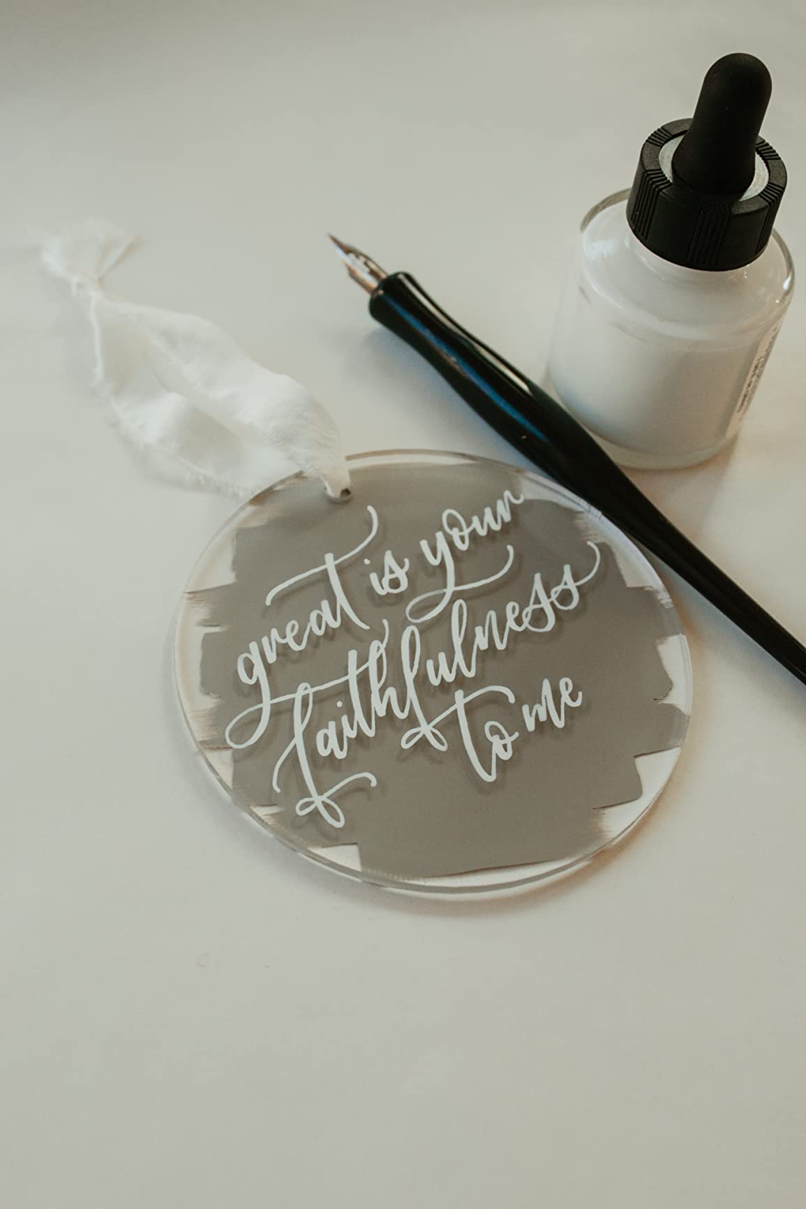 Amazon.com: 25 Acrylic Keychain Circle Blanks 2.5" OR 3" DIAM. 1/8 ...