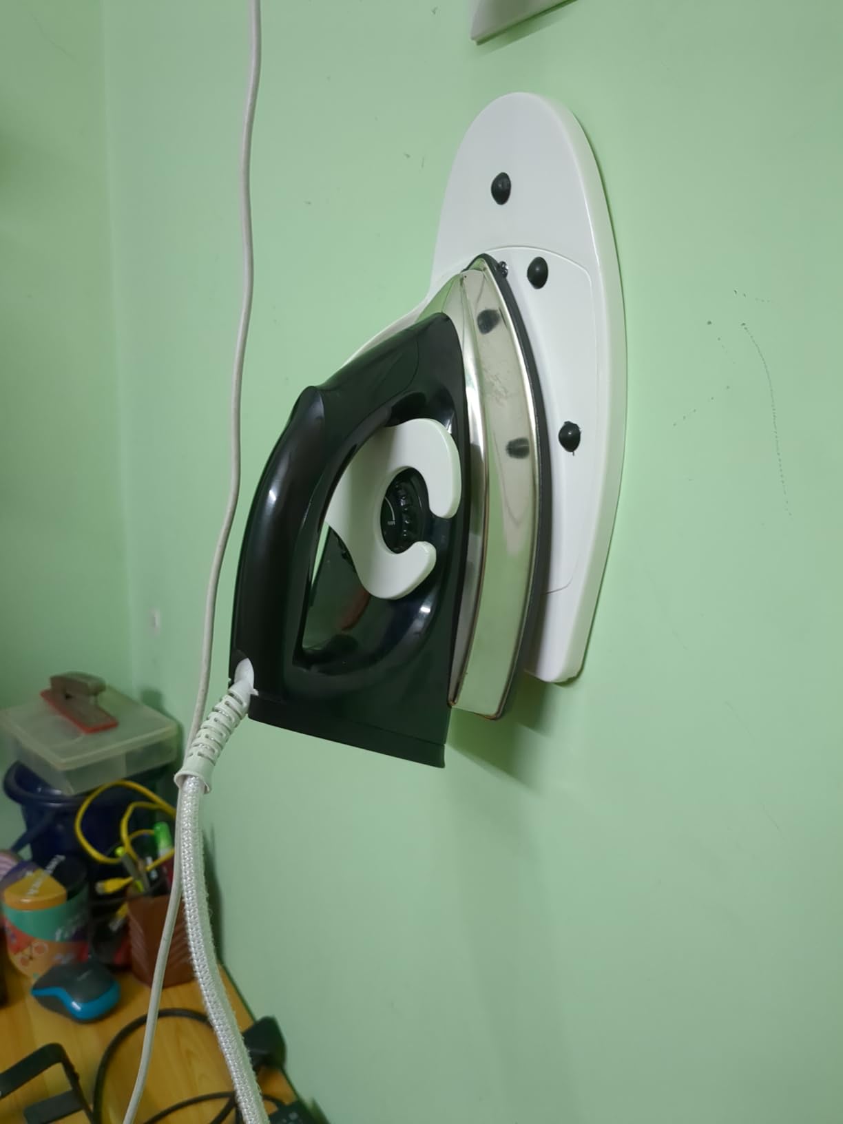CIPLAPLAST Iron Organiser | Ironing Holder | Hanging Ironing Table ...
