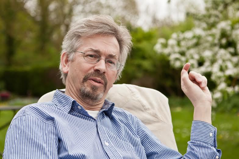 Amazon.co.uk: Simon Rae: books, biography, latest update