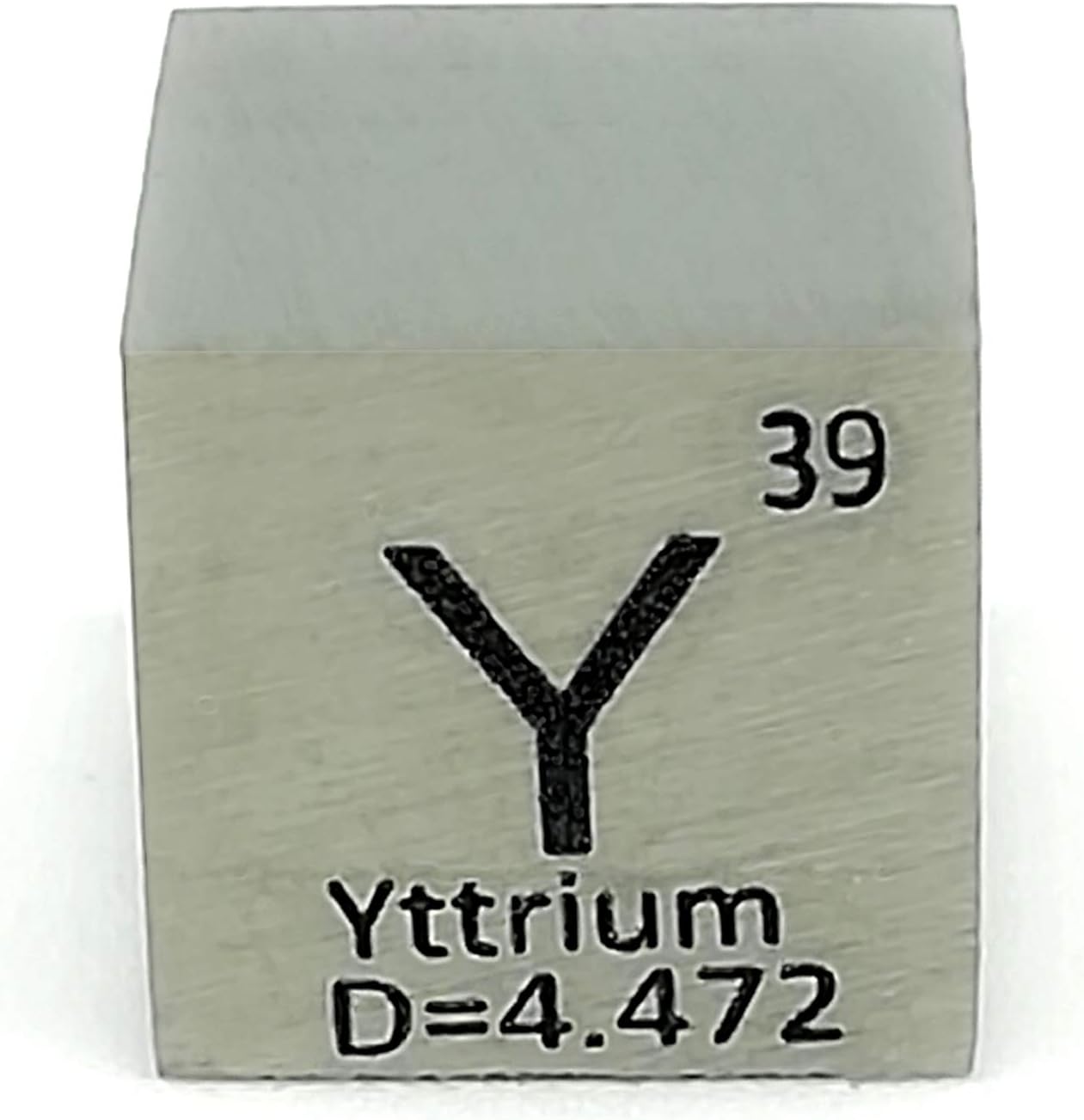 Amazon | 元素標本 イットリウム Y (10mmキューブ・刻印A・通常面) | 岩石・鉱物 | おもちゃ