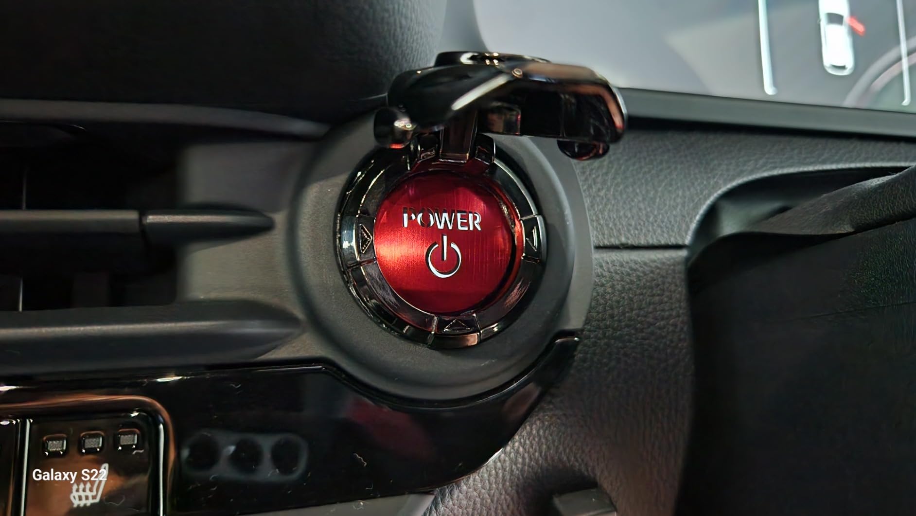 Amazon | Fumezu 車のエンジンボタンカバー互換性 クラウン適用 抗スクラッチ 装飾 ステッカー亜鉛合金製 融合、エンジンスタートボタンカバー スイッチ装飾カバー 直径30mm ...