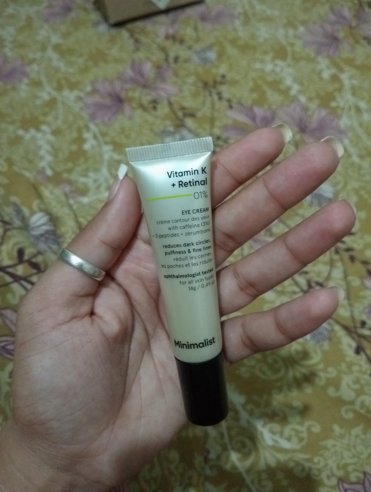 Minimalist Vitamin K + Retinal 01% Under Eye Cream | Reduces Dark ...