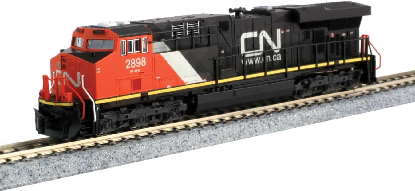 Amazon.com: Kato USA Inc. N GE ES44AC Canadian National #2930 ...
