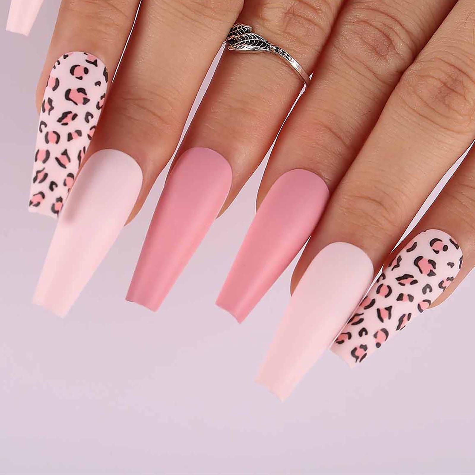 Cheetah Print Nails Pink