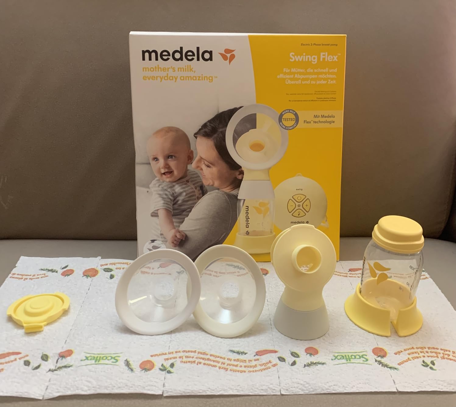 Medela Swing Flex Tiralatte Elettrico Singolo, Design Compatto e ...