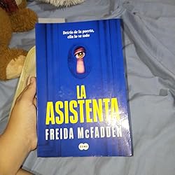 La asistenta: El adictivo thriller viral que está arrasando internacionalmente: 1 (SUMA ...