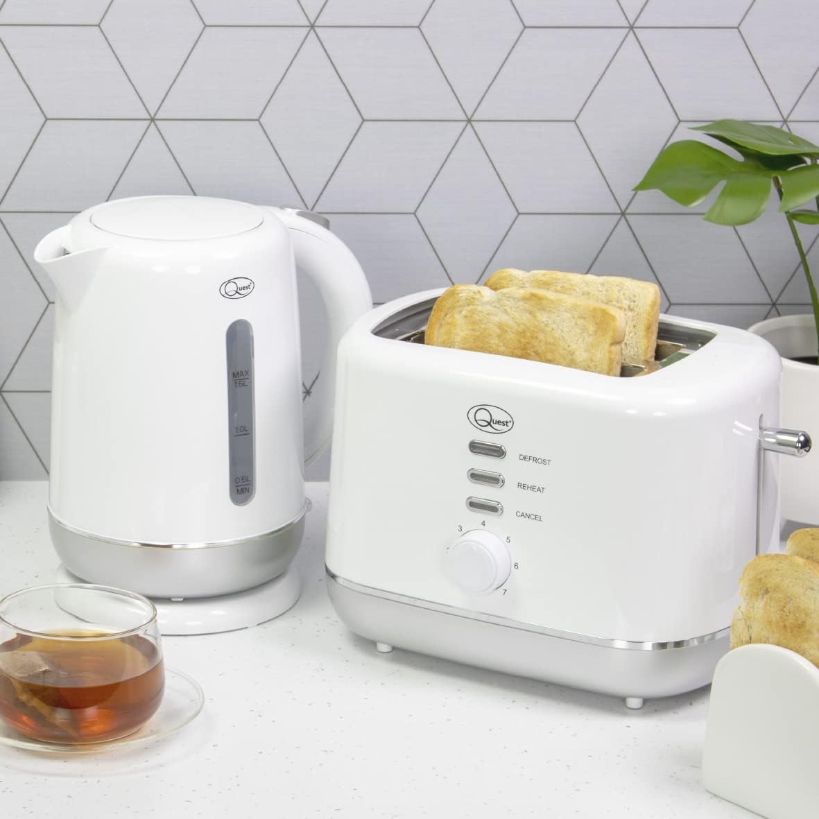 TOWER Solitaire White 1.5L 3KW Jug Kettle & 2 Slice Toaster. Matching ...