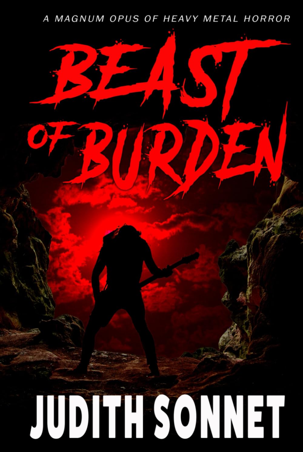 Amazon.com: Beast of Burden: A Horror Novella: 9798862829655: Sonnet ...