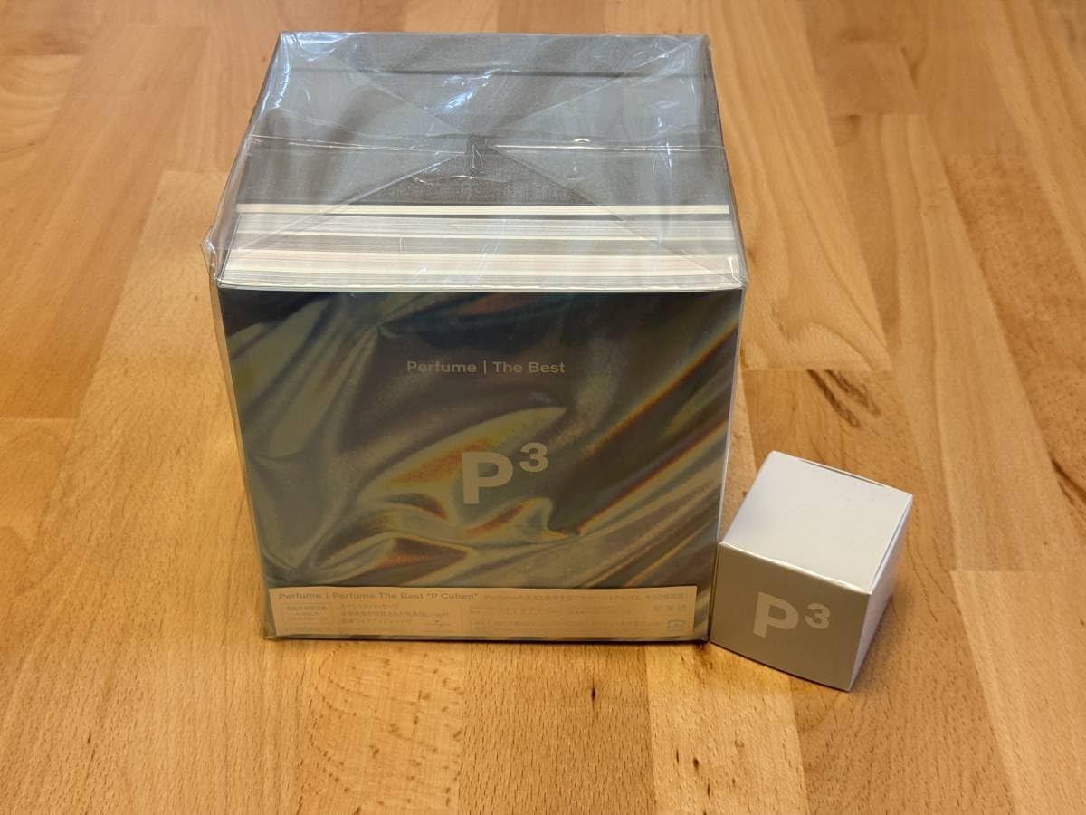 Amazon.co.jp: アクリルキューブ付Perfume 「Perfume The Best P Cubed」 完全生産限定盤3CD ...