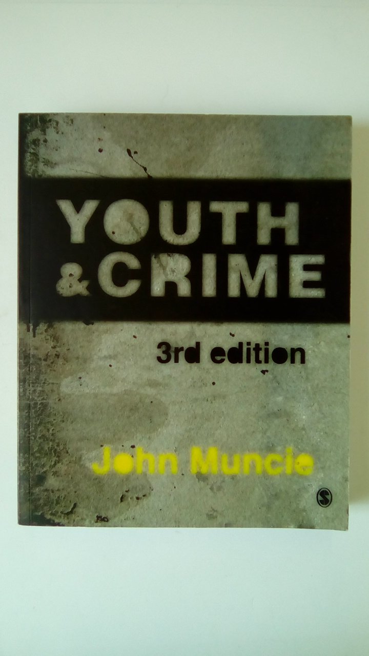 Youth and Crime : Muncie, John: Amazon.co.za: Books