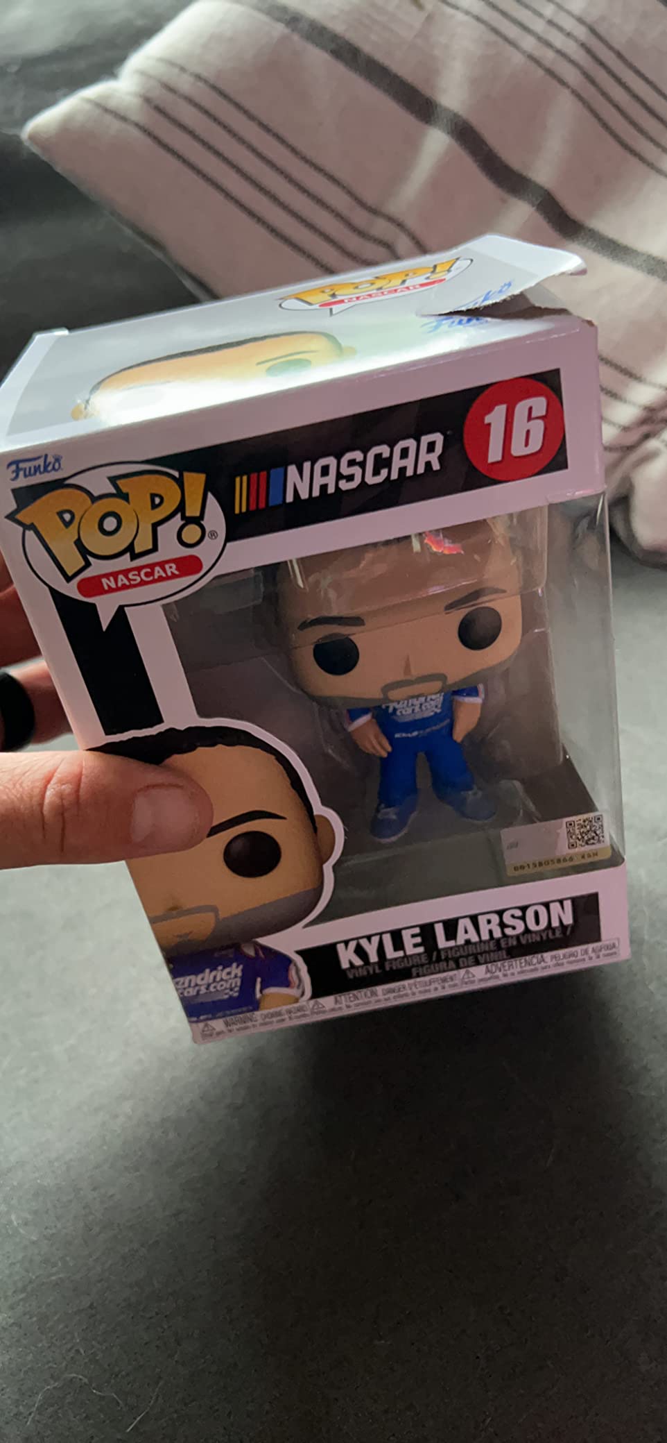 Amazon.com: Funko POP NASCAR: Kyle Larson,Multicolor,59234 : Nascar ...