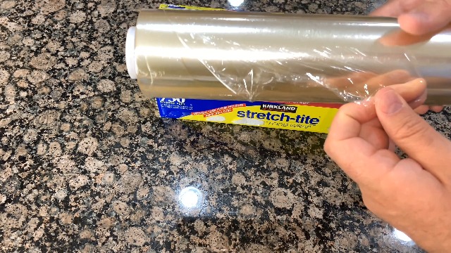 Watch Kirkland Signature Stretch-Tite Plastic Food Wrap on Amazon Live