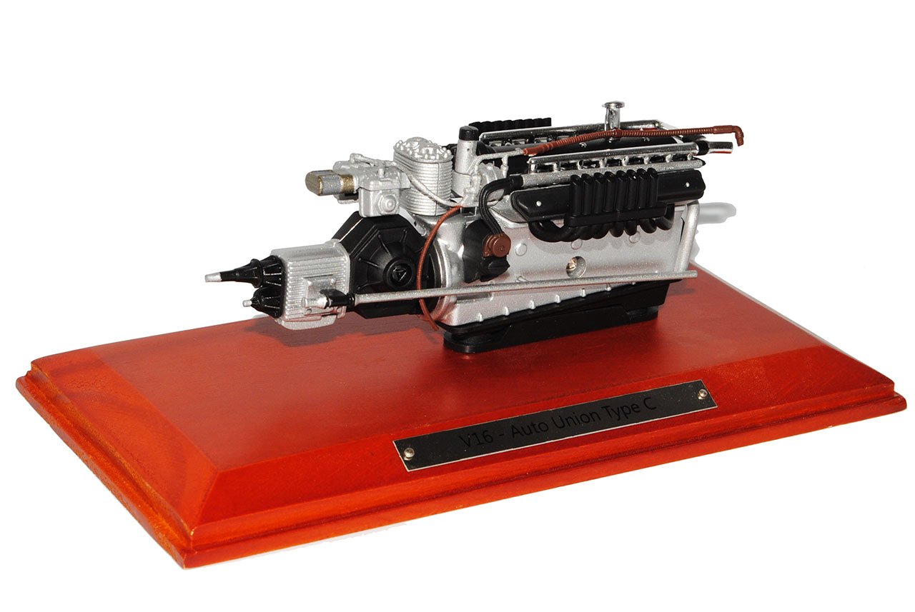 Motor Ferrari V16 Bugatti Chiron 8.0L W16 Engine And Gearbox (2016)