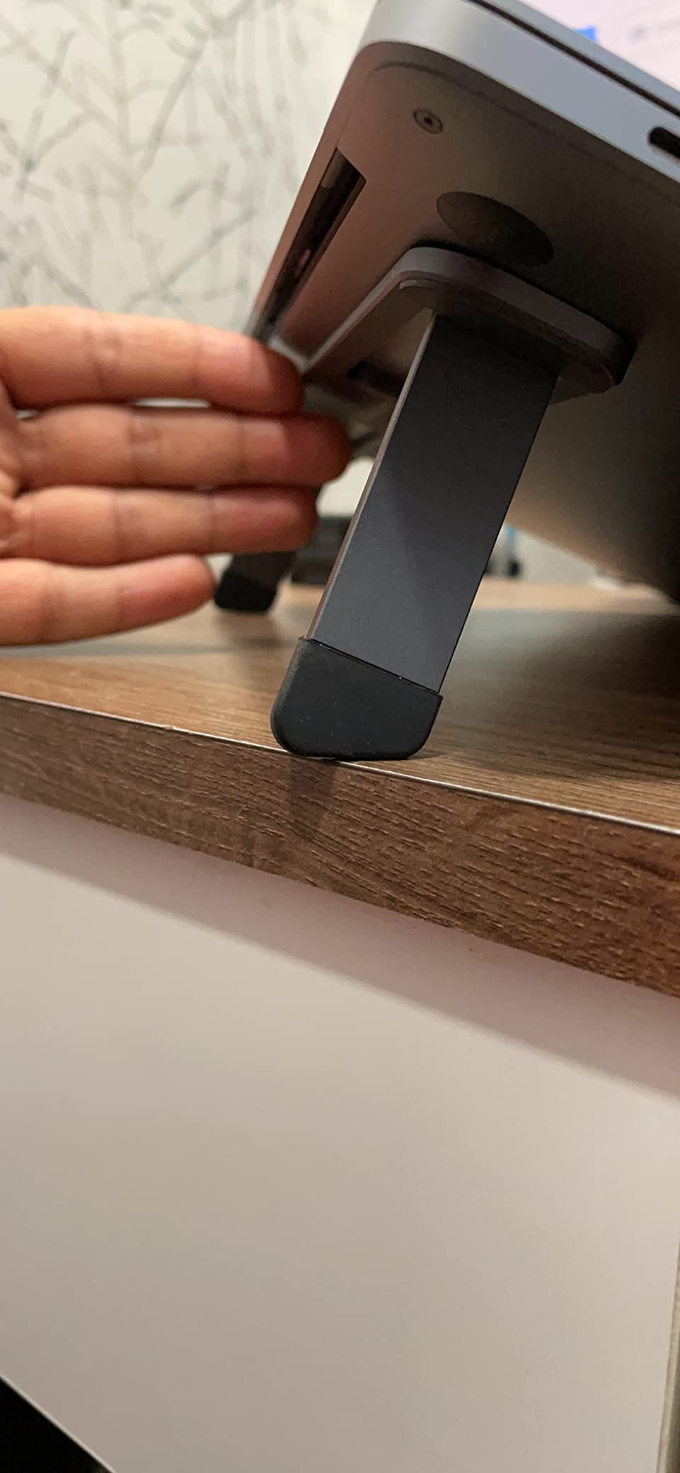 DailyObjects Tabletop Osgo - Adjustable Folding Laptop/Tablet Stand ...