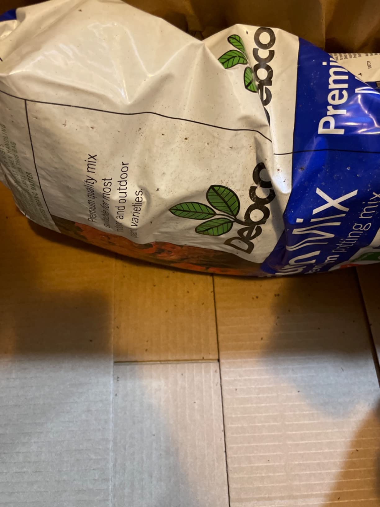 Debco Premium Potting Mix 10L - All Purpose - 4 Months Feed with Trace ...