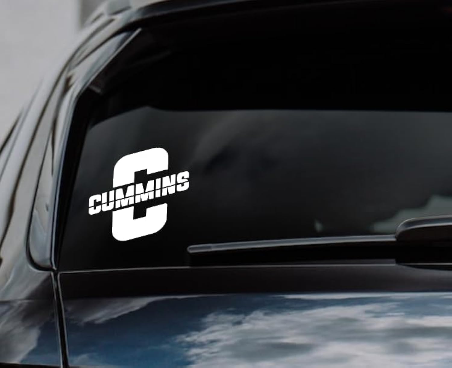 Autocollant Cummins Sur Le Camion