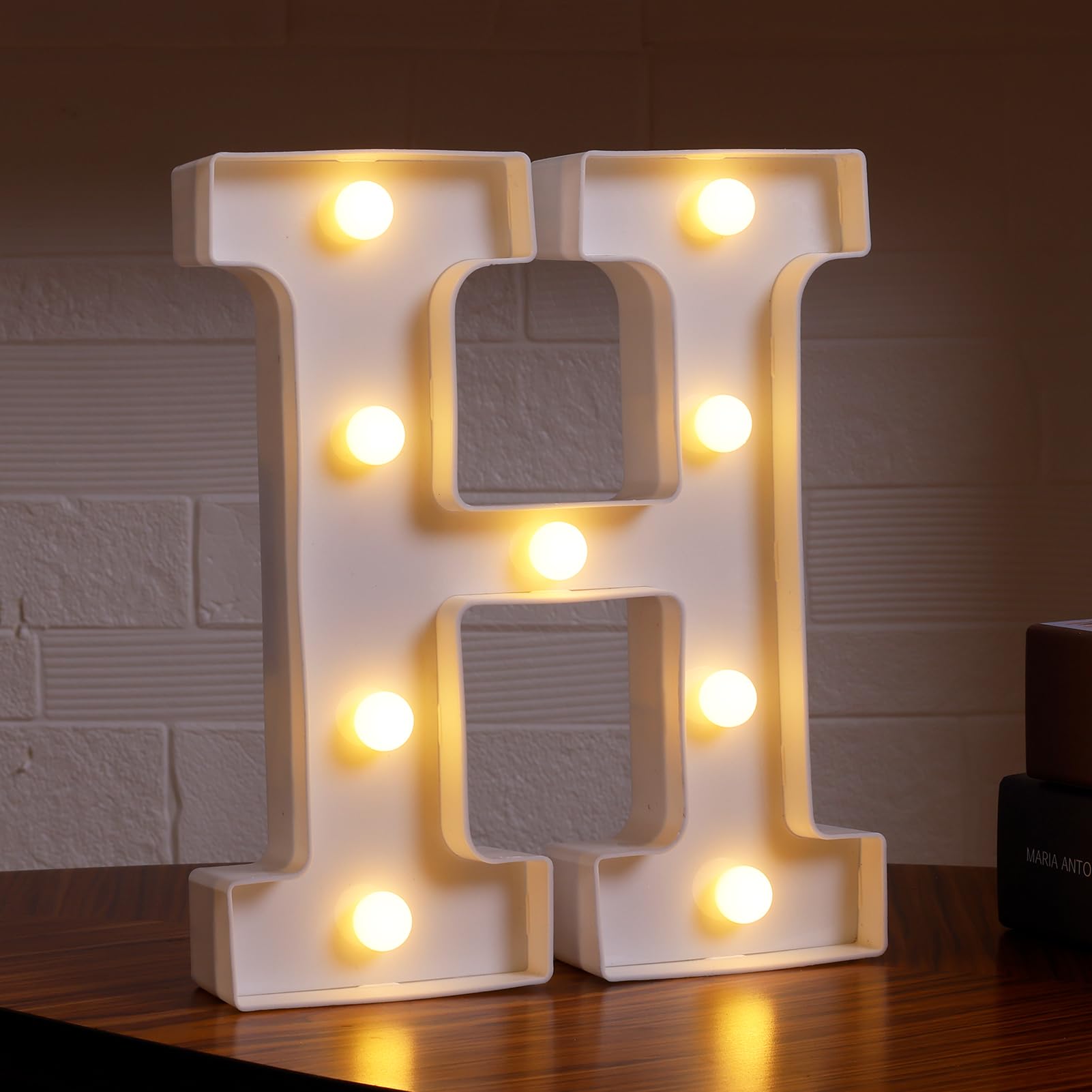 Amazon.com: DyingSwan Led Light Up Letters, 26 Alphabet Marquee Letter ...