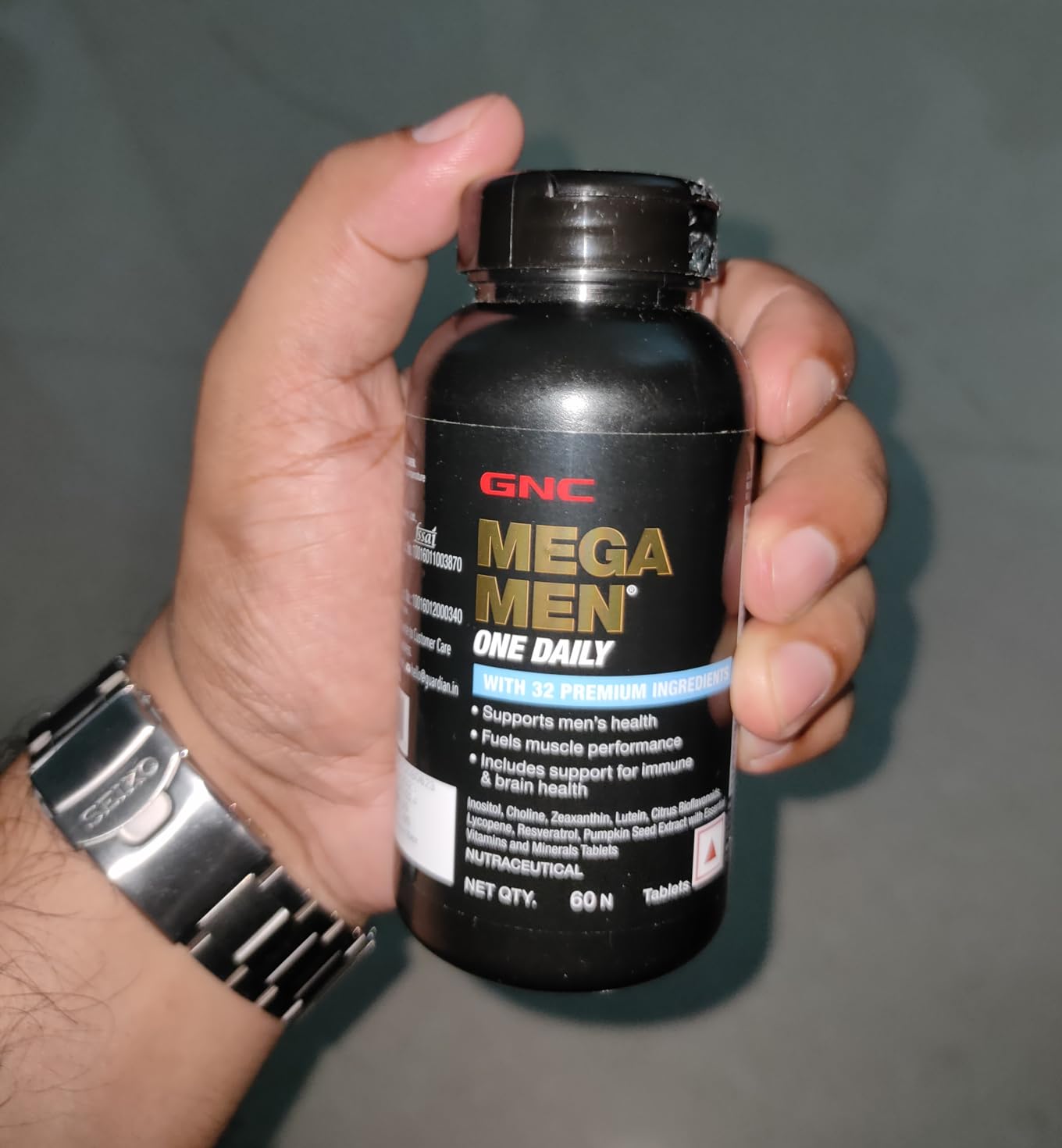 GNC Mega Men One Daily Multivitamin | 60 Tablets | 32 Premium ...