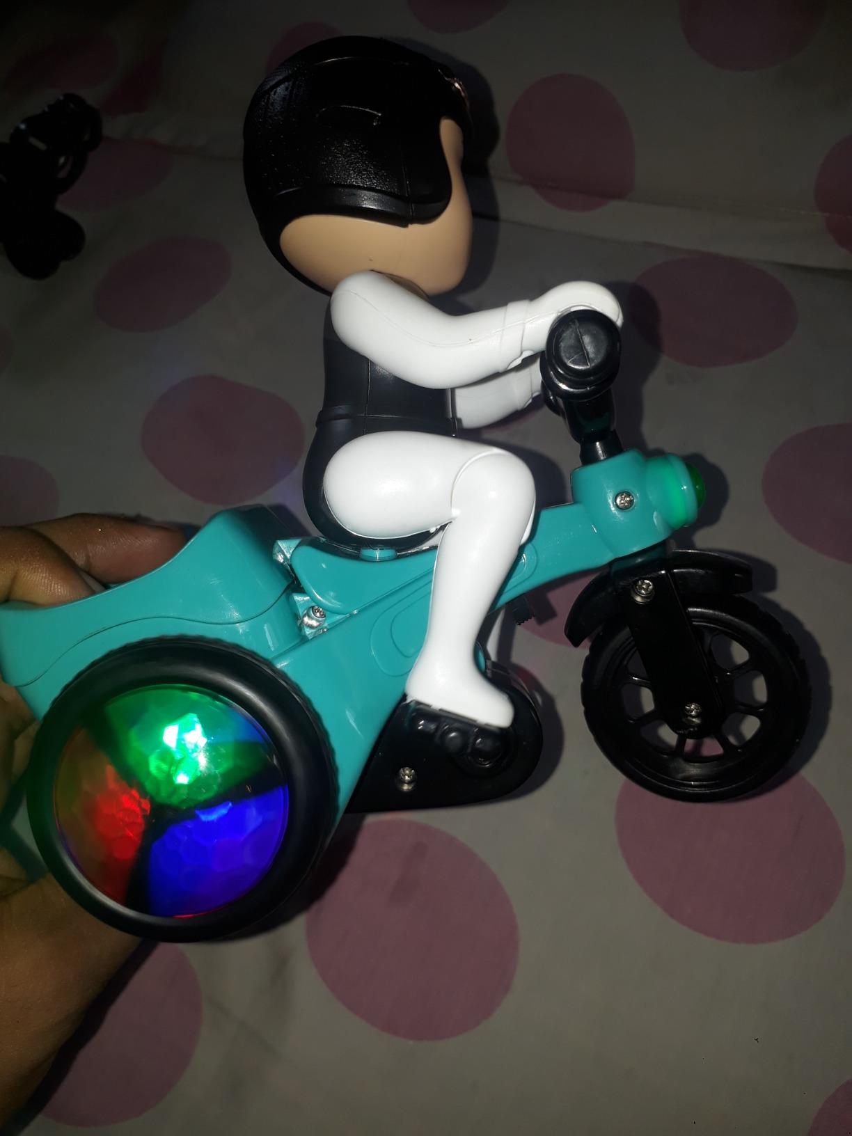 Supreme Deals® 360 Degree Rotating Spot Stunt Dancing and Spinning ...