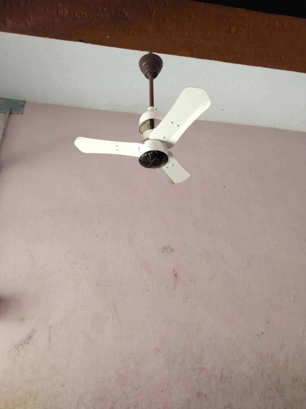 Buy atomberg Renesa+ 600mm BLDC Ceiling Fan with Remote Control | BEE 5 ...