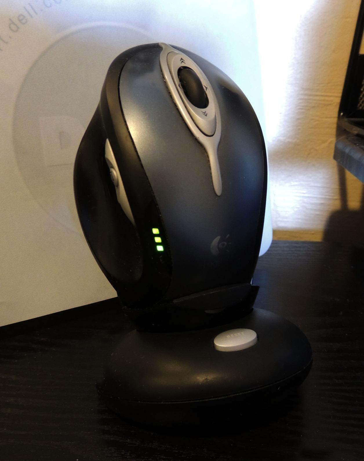 Amazon.com: Logitech 羅技 MX1000 雷射無線滑鼠 : 電子