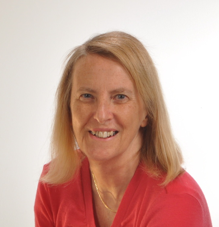 Amazon.co.uk: Bev Robitai: books, biography, latest update