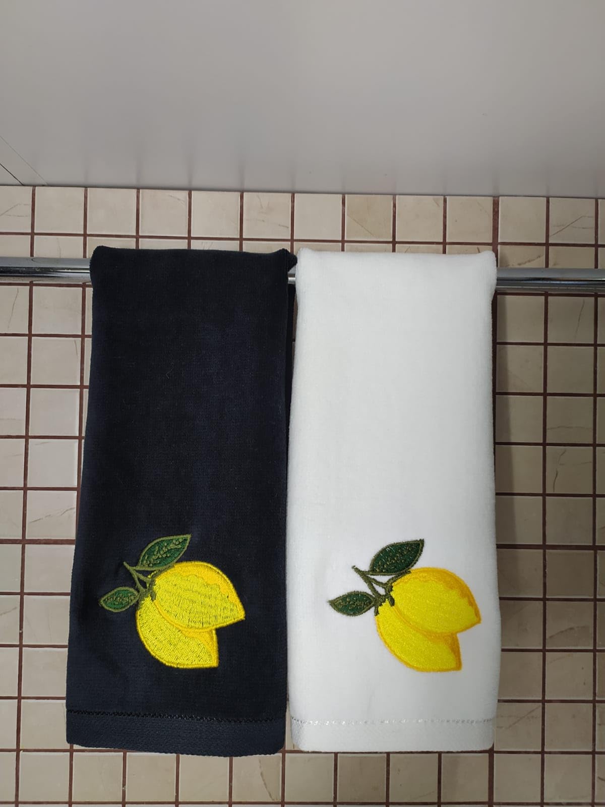 Amazon.com: 100%Cotton Velour Fingertip Towel Set(2Pack),Super Soft11 ...