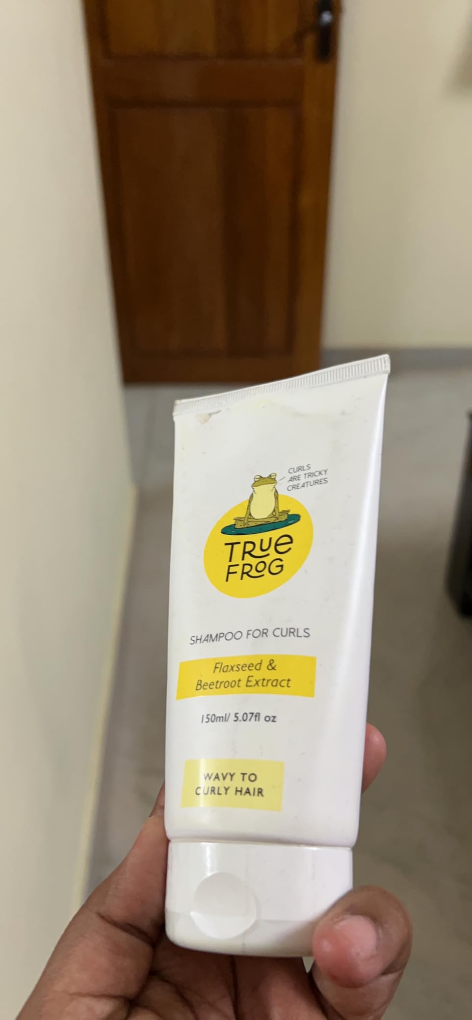 Buy TRue FRoG Shampoo For Curly, Wavy, Dry and Frizzy Hair With ...