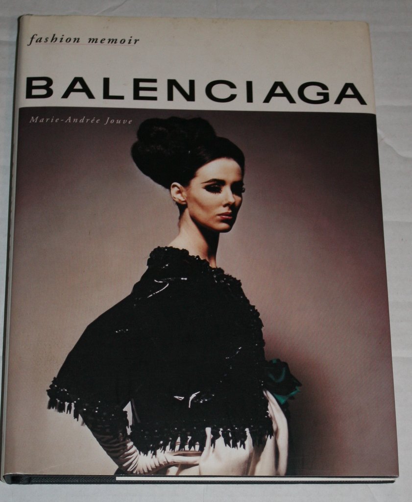 Buy Balenciaga (Fashion Memoir) Book Online at Low Prices in India ...