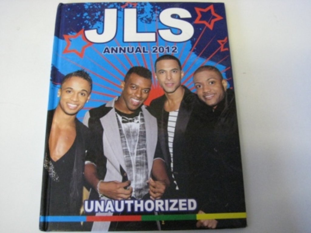 JLS Unauthorized Annual 2012 : VARIOUS: Amazon.co.uk: Books