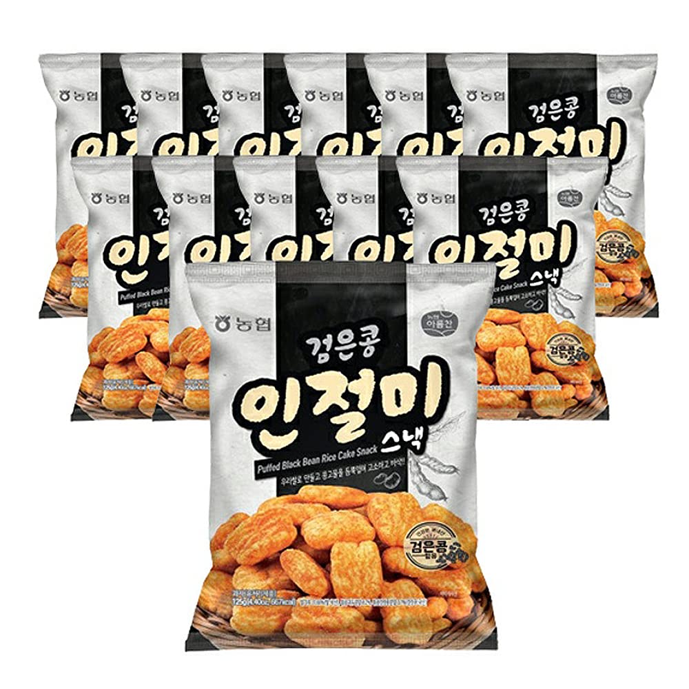 Amazon.com: [NongHyup] Puffed Black Bean Rice Cake Snack, Korean ...