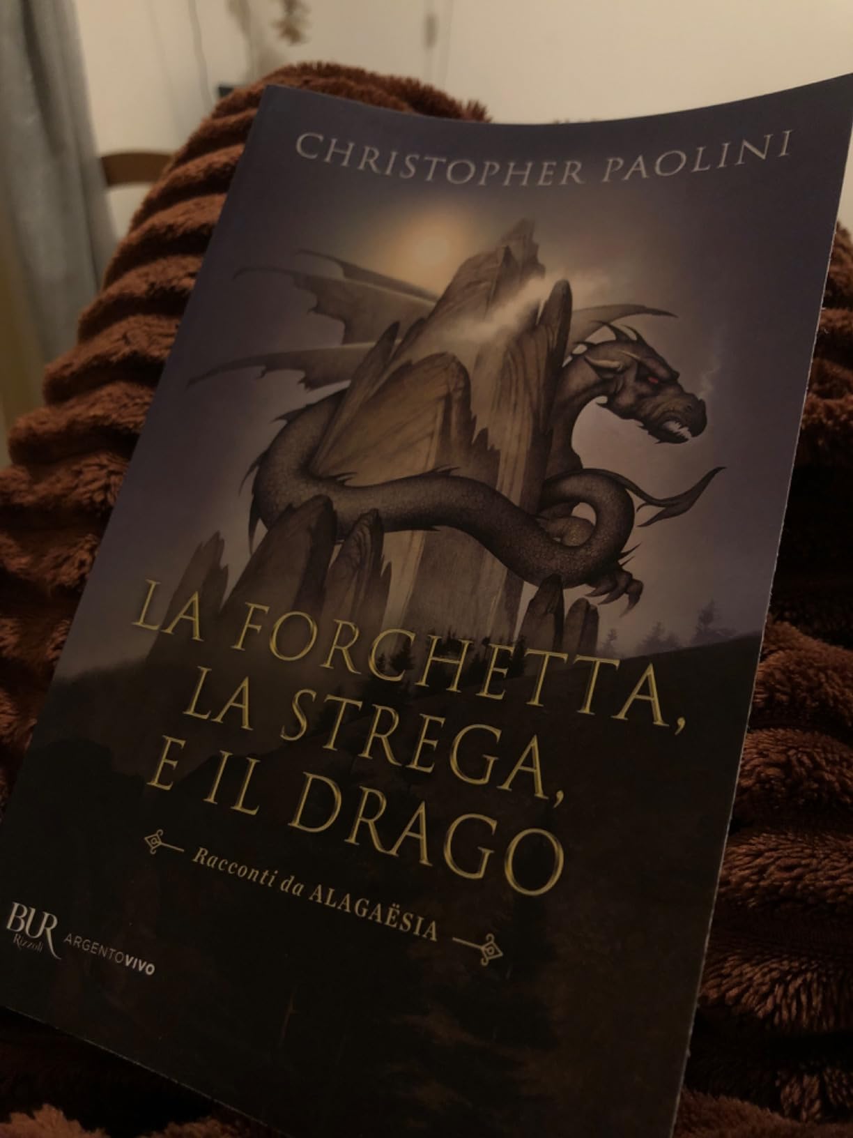 La forchetta, la strega e il drago. Racconti da Alagaësia : Paolini ...