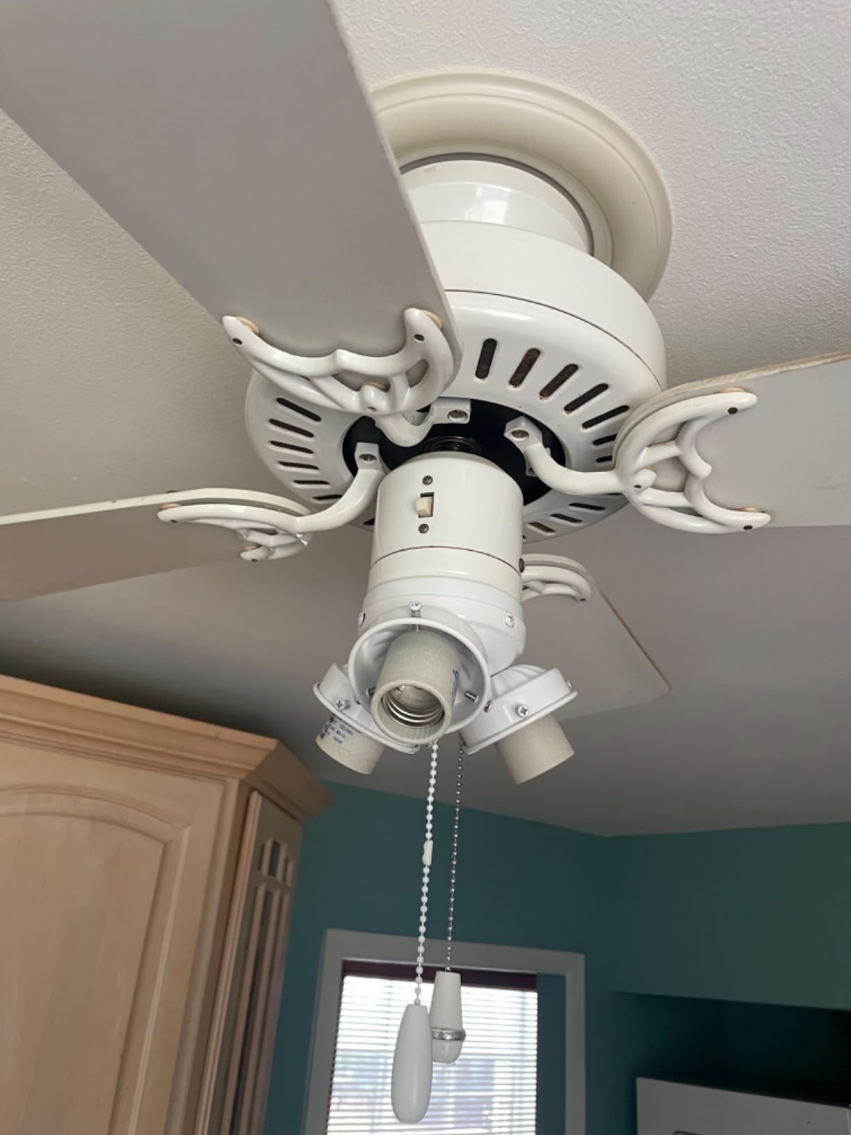 Aspen Creative, Painted White 22002-21, Three Ceiling Fan Fitter Light ...