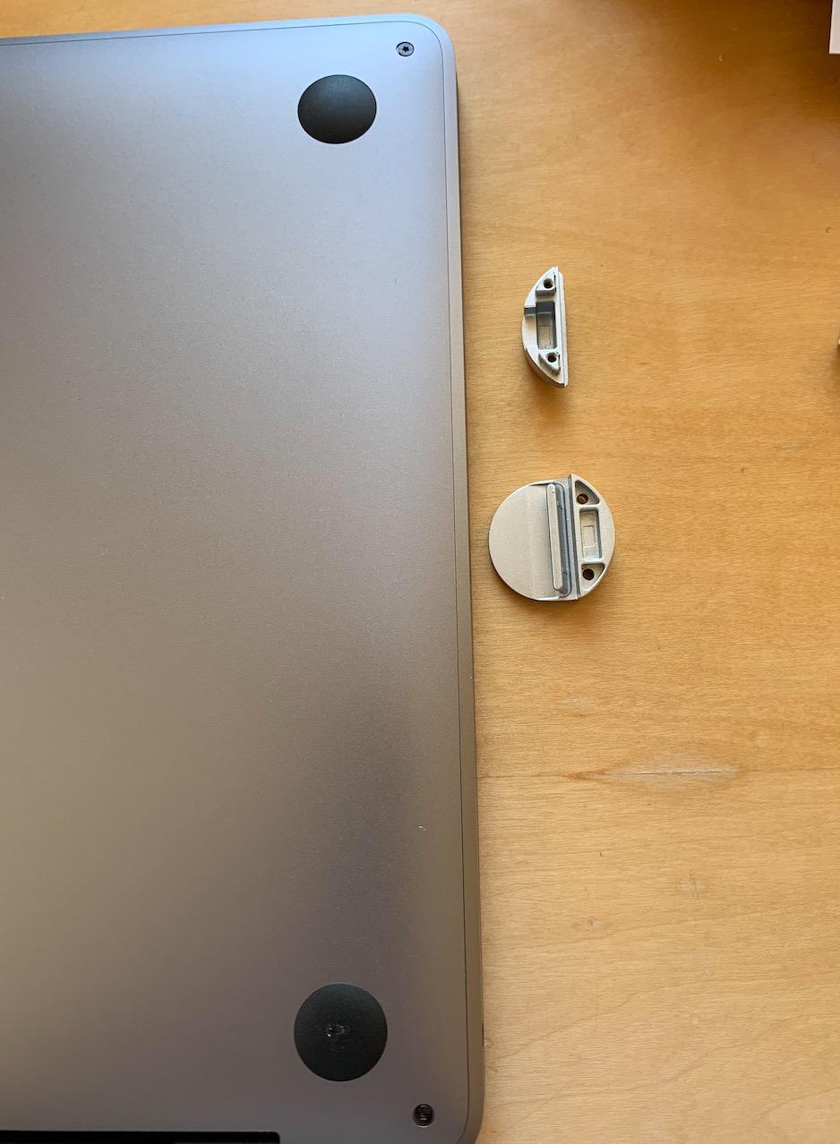 Amazon.com: Maclocks MBPRLDGTB01CL Security Laptop Ledge Lock Adapter ...