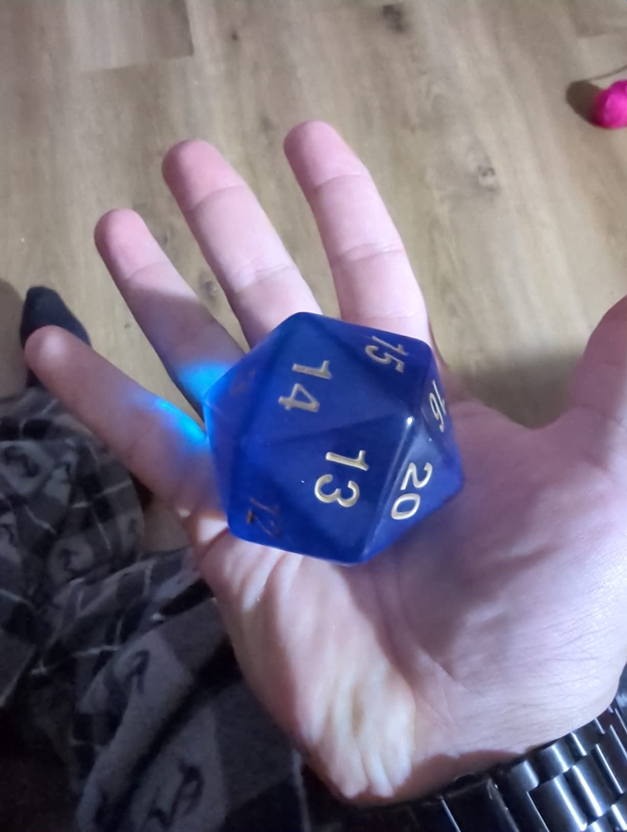 Amazon.com: Koplow Games Jumbo Dice Transparent Sapphire/Gold 55mm ...
