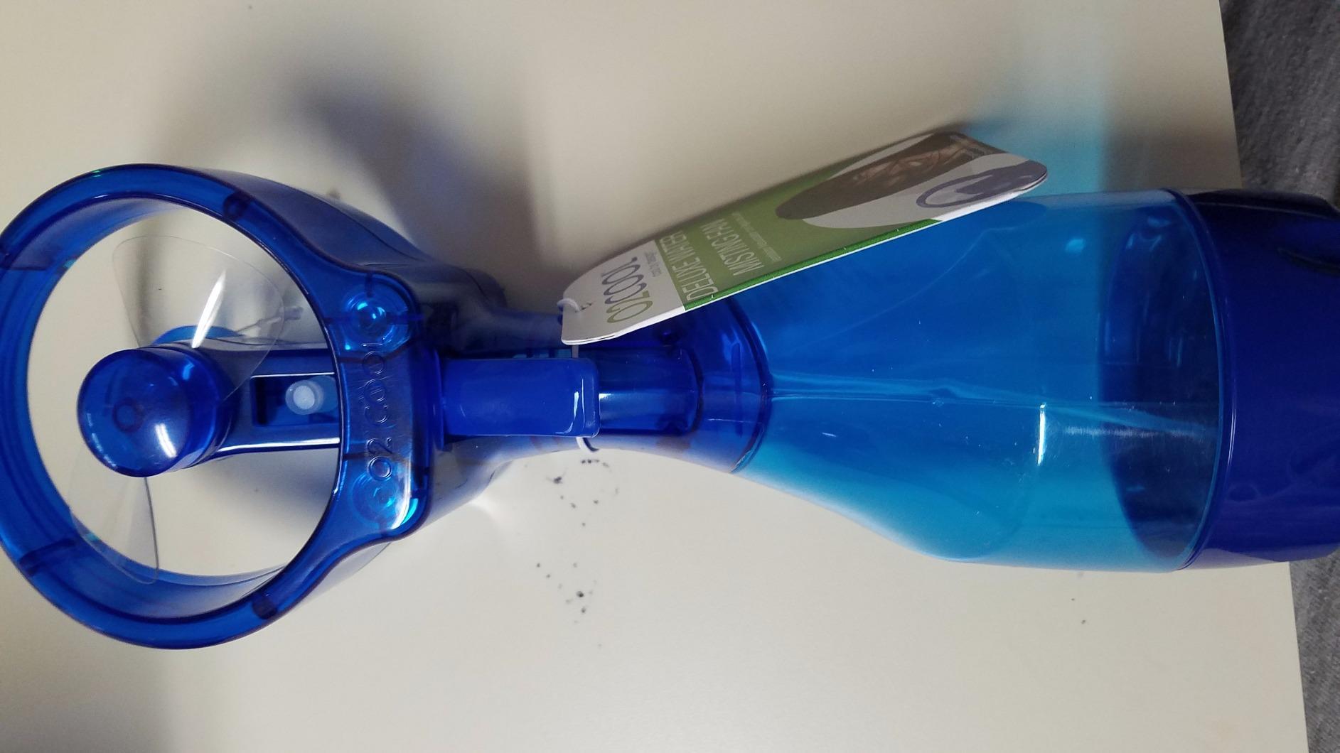 Amazon.com: O2COOL Fan, Dlx Water Misting 12/Dp,O2-Cool Llc,Fml0001 ...