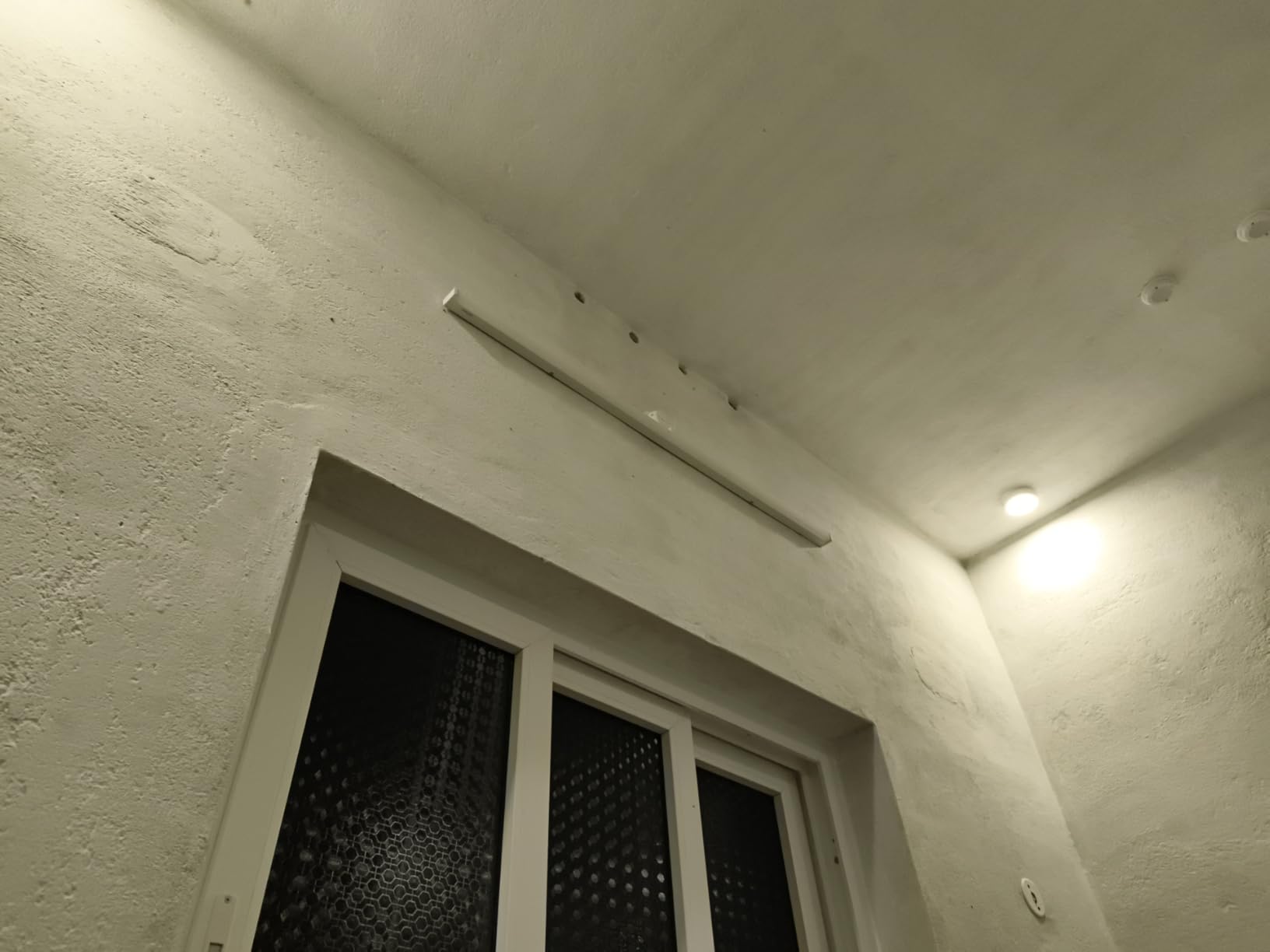 PHILIPS 20-Watt Emergency Inverter Batten | Reserve Plus 4-feet ...