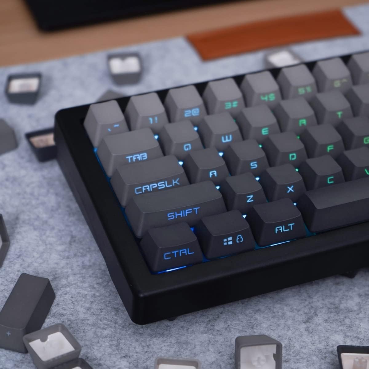 Amazon.com: mintcaps PBT Doubleshot Keycaps Gradient Gray Backlit Side ...